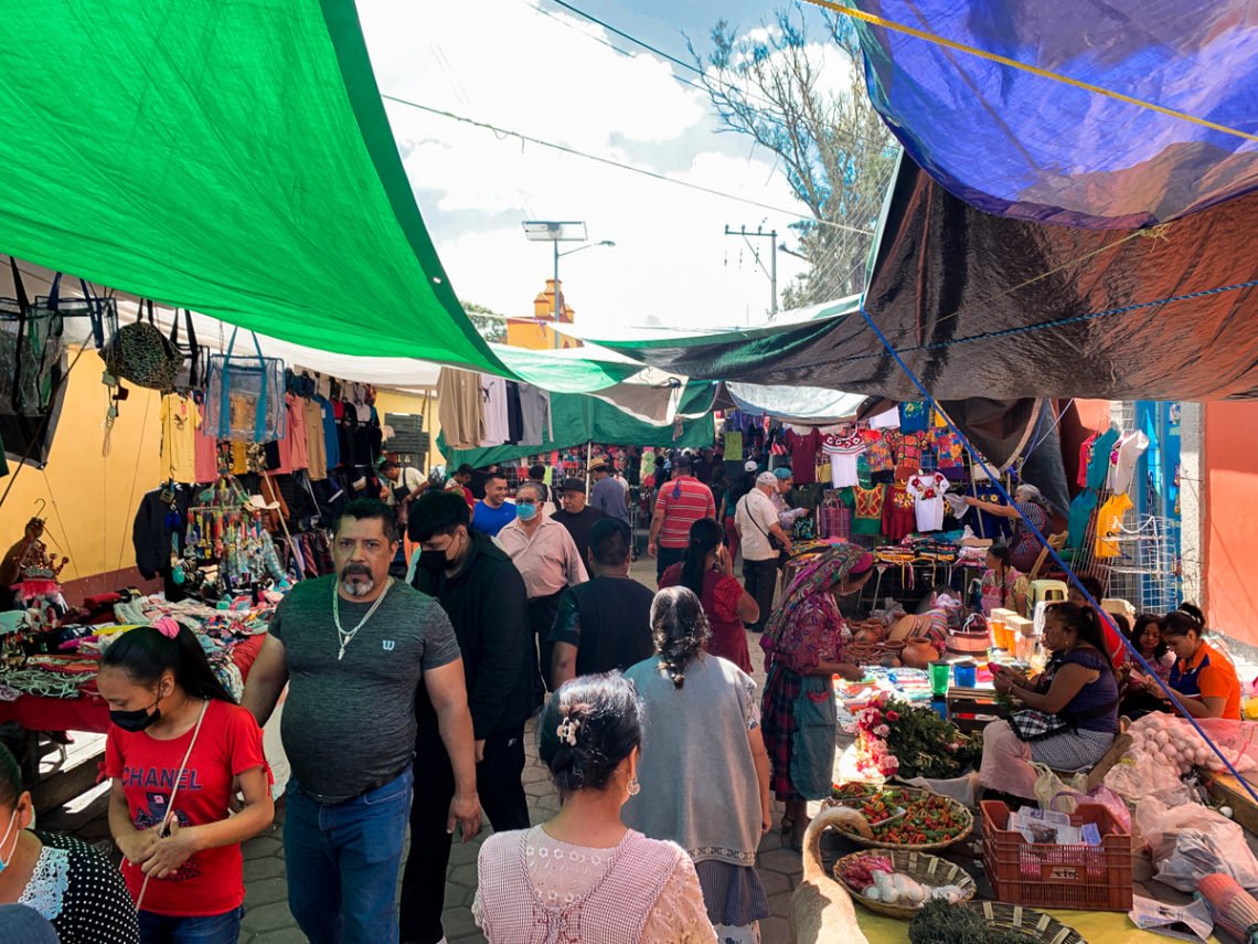 How to Visit Tlacolula's HUGE Oaxaca Sunday Market in Mexico